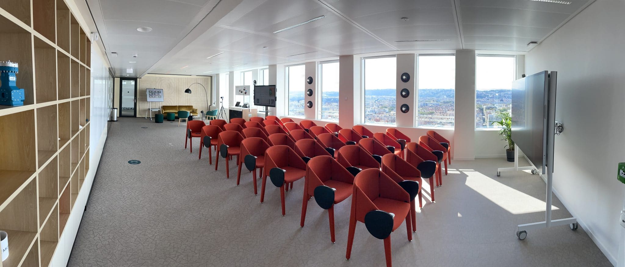 Ouverture à Lyon d’un Microsoft Experiences Lab pour accélérer la ...