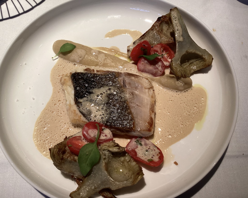 CoCo Lyon a ouvert ses portes dans la magnifique salle des pas perdus ...