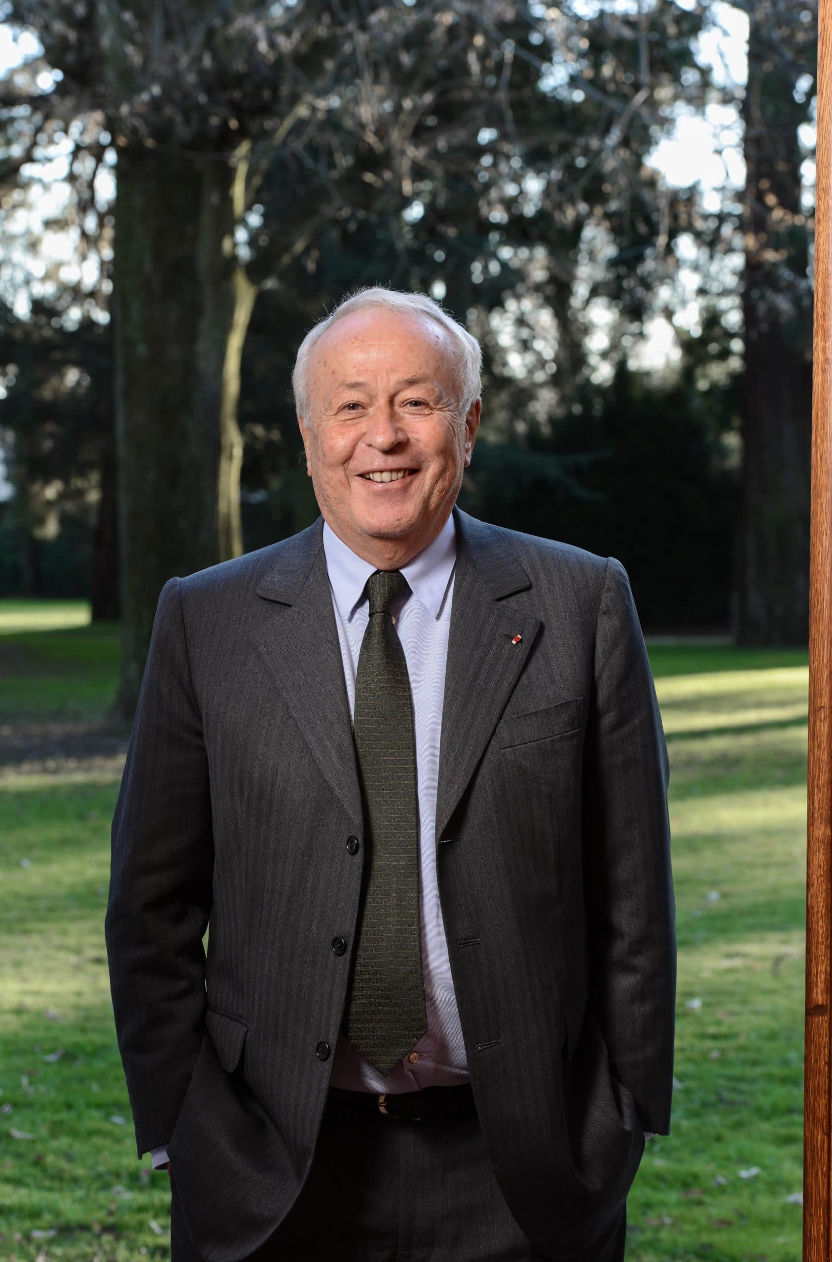 Choisi en compagnie de dix personnalités étrangères, Alain Mérieux ...